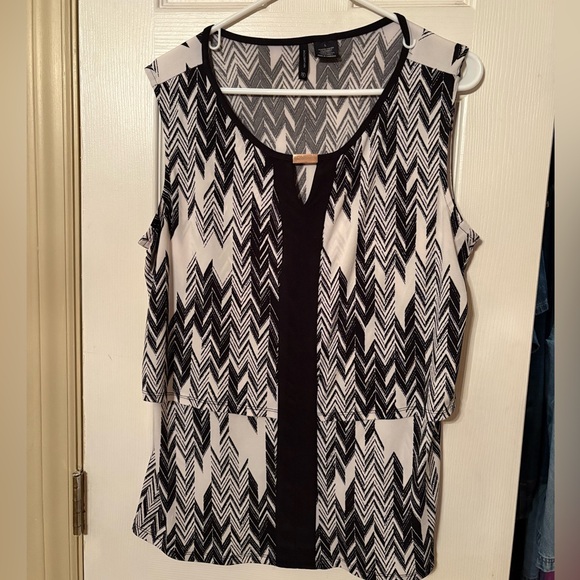 new directions | Tops | New Directions Black And White Chevron Blouse ...